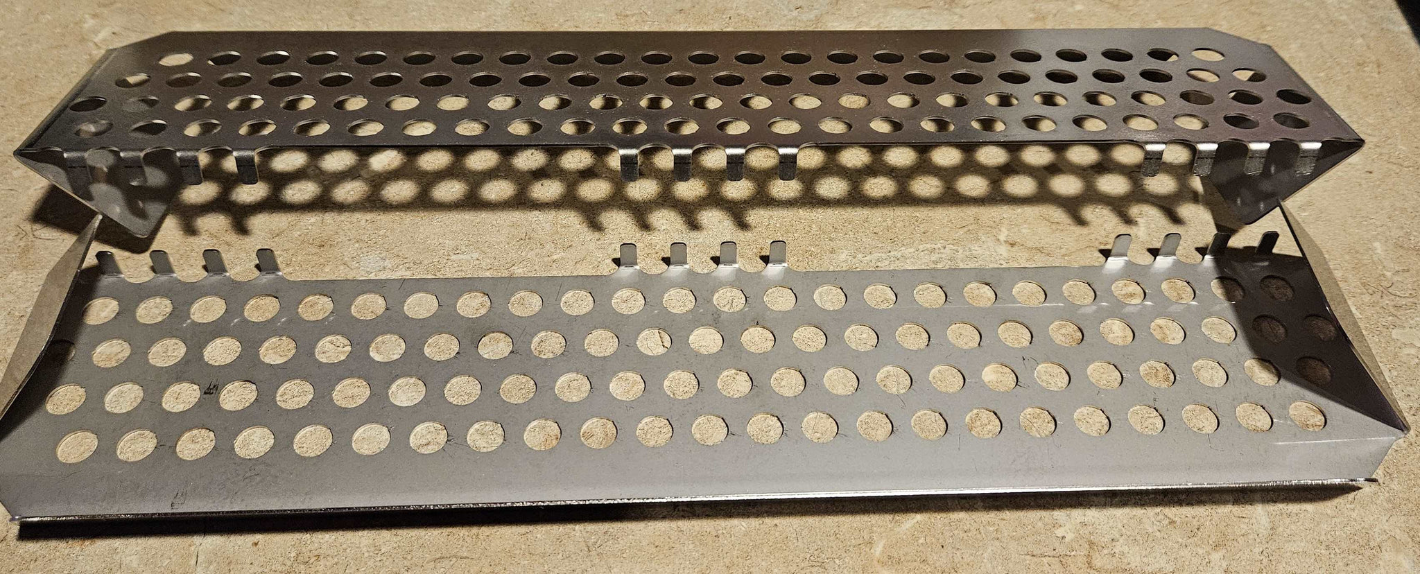 BBQ Bus Rails with 270 Wolf Tray – 270 SMOKERS